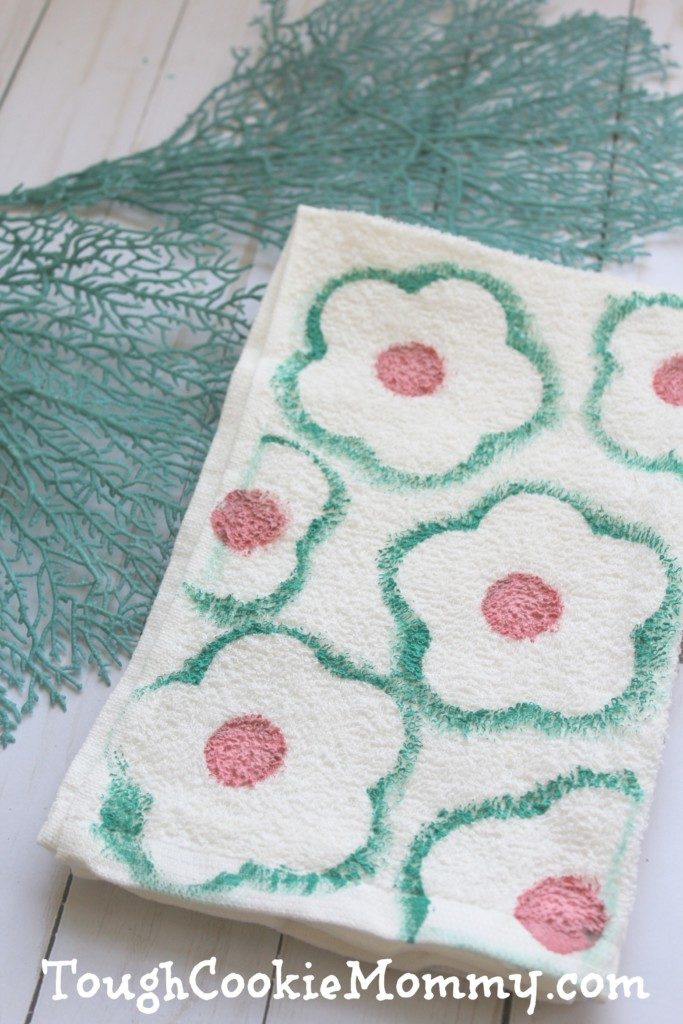 DIY Hand Stamped Flower Towel - Tough Cookie Mommy